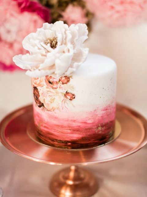 7 Gorgeous Cakes for an Intimate Wedding - HowToHen
